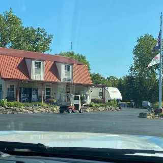 Peculiar Park Place RV Park - Peculiar, Missouri - RV LIFE Campground ...